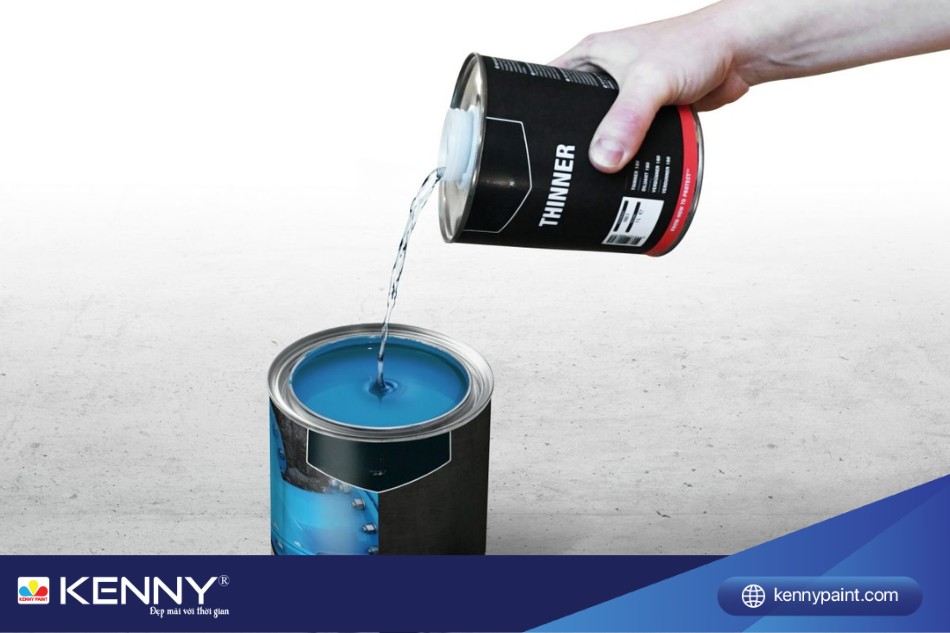 Thinner là gì? Thành phần dung môi pha sơn và lưu ý khi lựa chọn